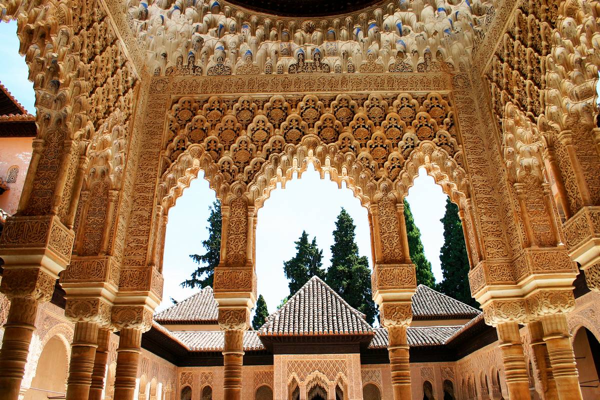 Official guided tour Alhambra and Generalife - Itinerary